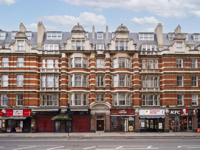 2 bedroom flat for sale