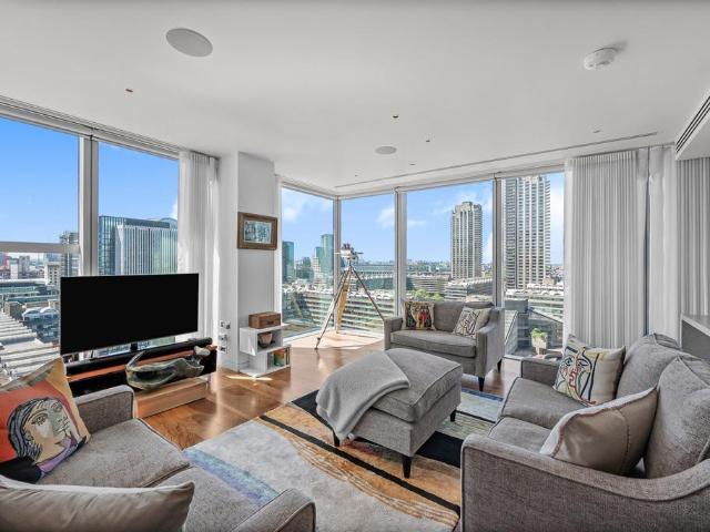 3 bedroom flat for sale