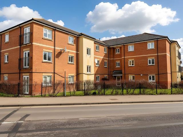 2 bedroom flat for sale
