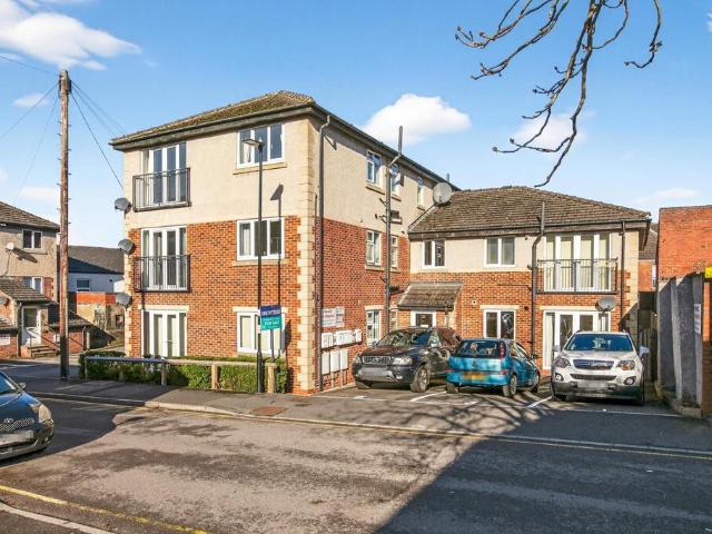 2 bedroom flat for sale