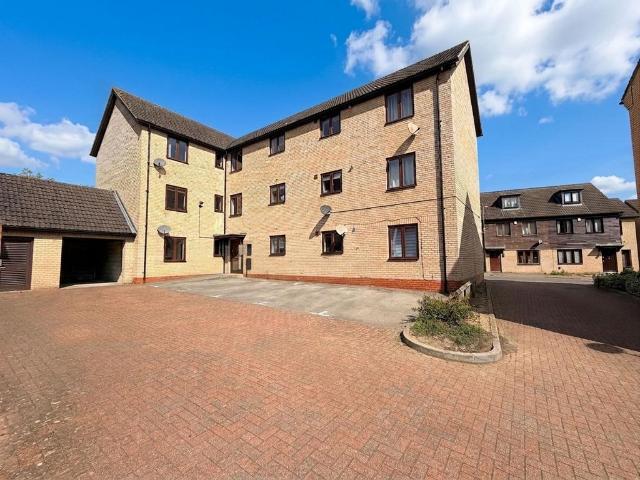 2 bedroom flat for sale