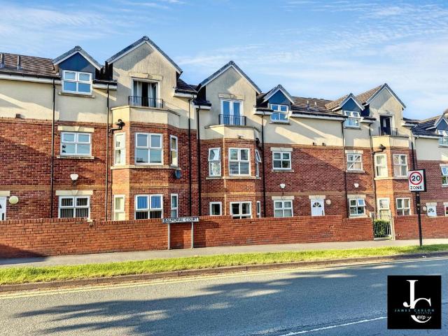 2 bedroom flat for sale