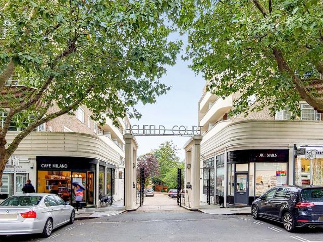 2 bedroom flat for sale