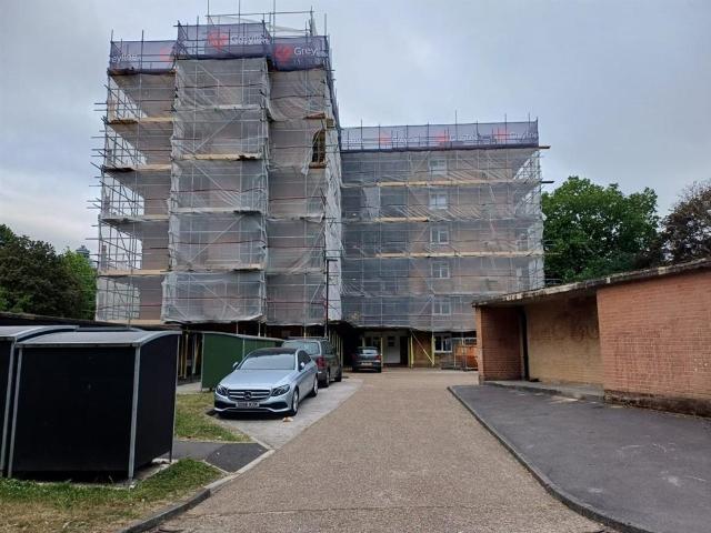 2 bedroom flat for sale