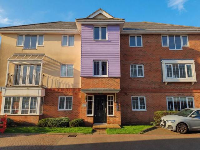 2 bedroom flat for sale