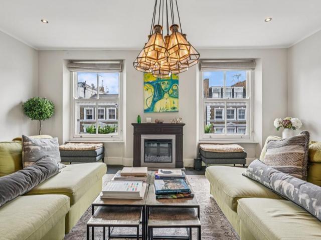 2 bedroom flat for sale
