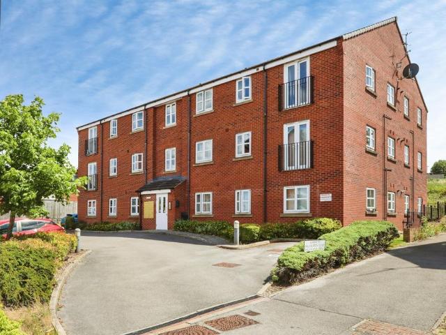 2 bedroom flat for sale
