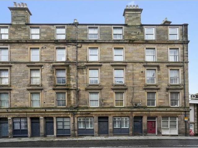 2 bedroom flat for sale, 80 pf Duke Street, Leith, Edinburgh.