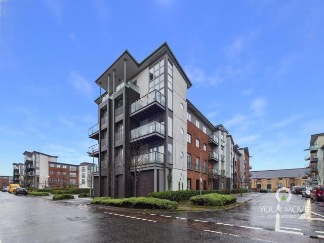 2 bedroom flat for sale