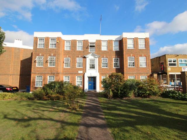 2 bedroom flat for sale