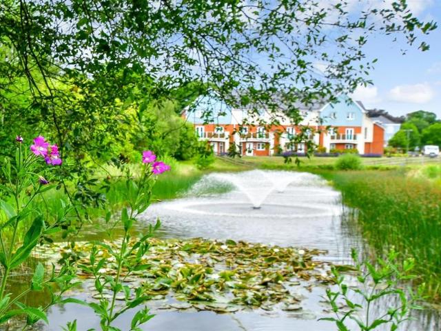 2 bedroom flat for sale