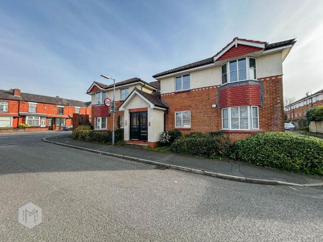 2 bedroom flat for sale