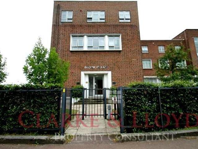 2 bedroom flat for sale