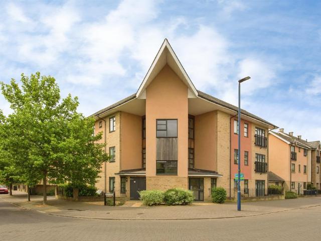 2 bedroom flat for sale