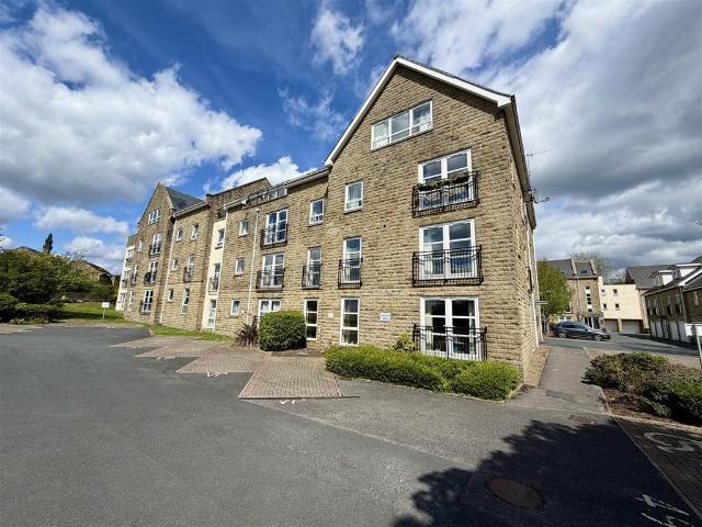 2 bedroom flat for sale