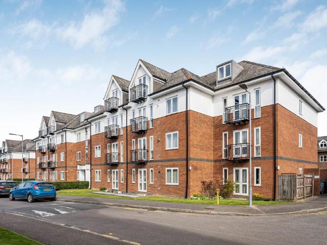 2 bedroom flat for sale