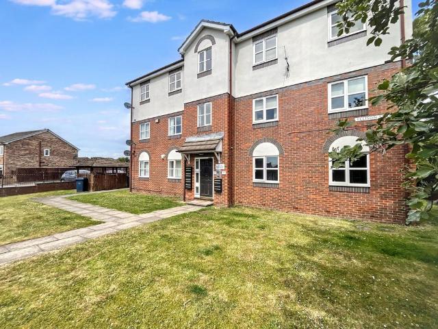 2 bedroom flat for sale
