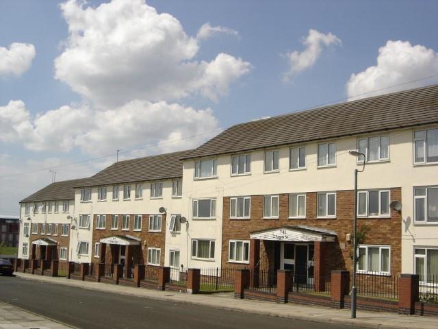 2 bedroom flat for sale