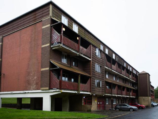 2 bedroom flat for sale