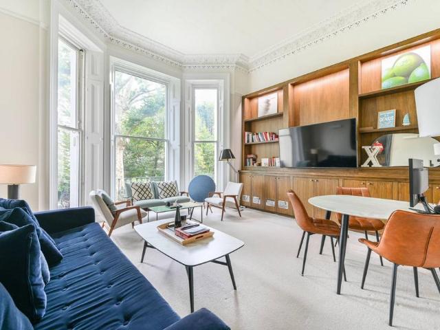 1 bedroom flat for sale