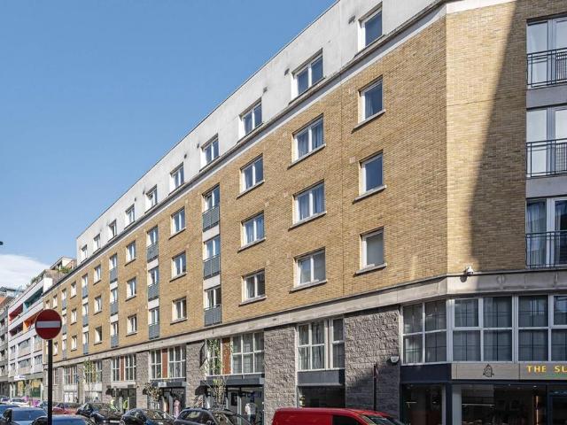 2 bedroom flat for sale