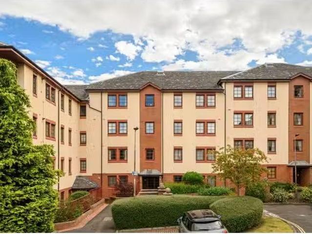 2 bedroom flat for sale, 96/6 Orchard Brae Avenue, Edinburgh.