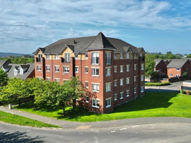 2 bedroom flat for sale