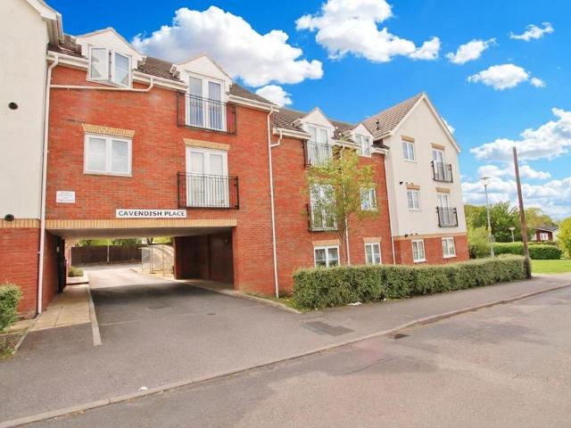 2 bedroom flat for sale