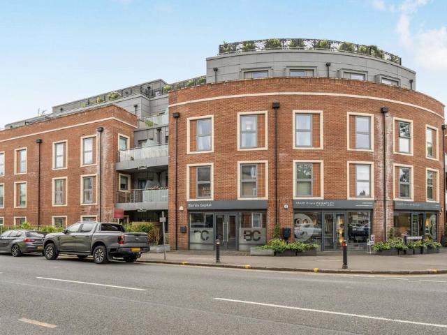 2 bedroom flat for sale