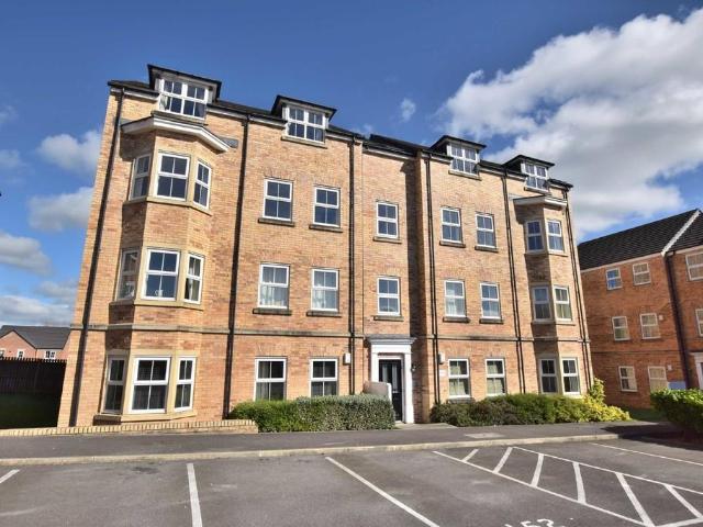 2 bedroom flat for sale