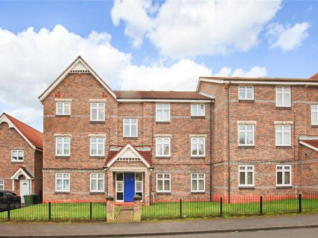 2 bedroom flat for sale