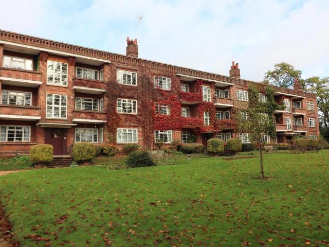 2 bedroom flat for sale