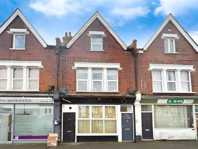 2 bedroom flat for sale