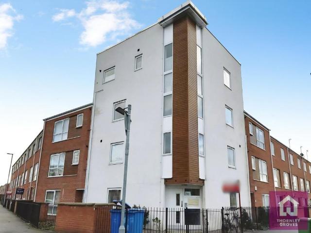 2 bedroom flat for sale