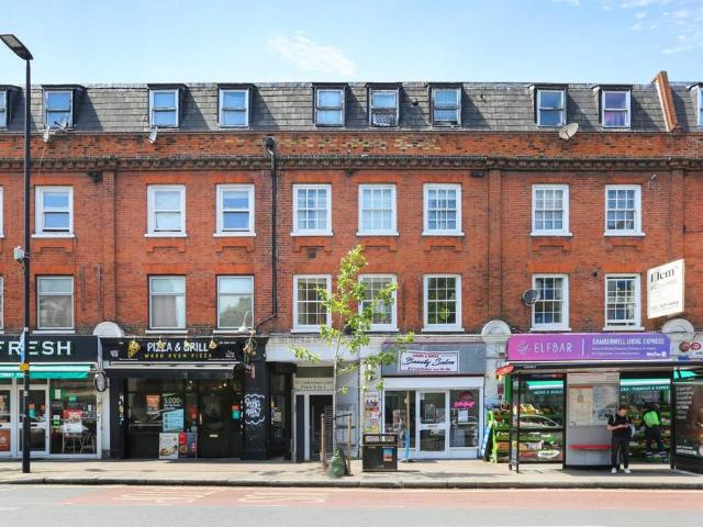 2 bedroom flat for sale