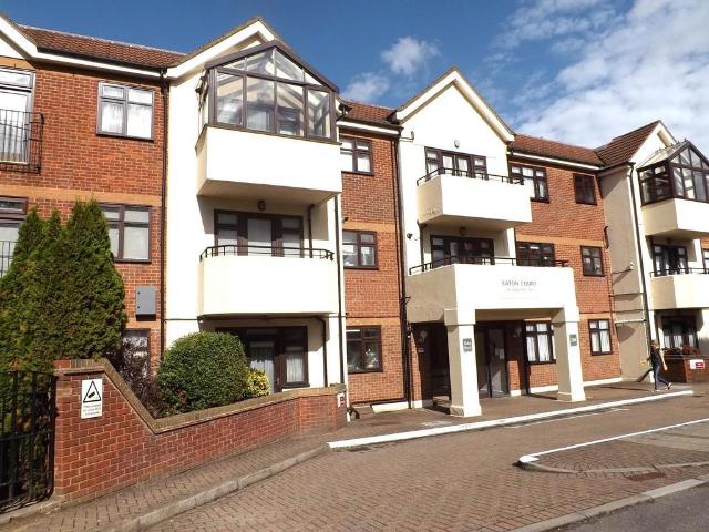 2 bedroom flat for sale
