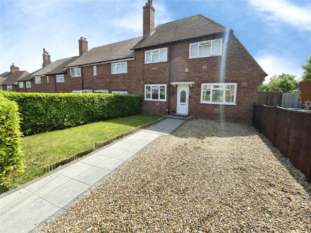2 bedroom maisonette for sale