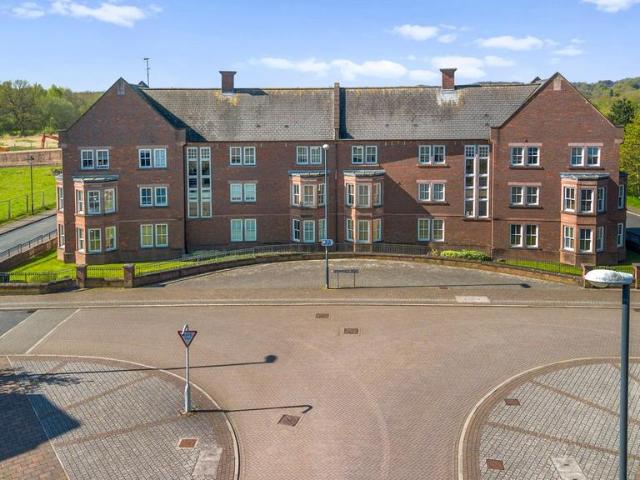 2 bedroom flat for sale