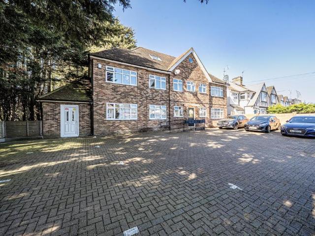 2 bedroom flat for sale