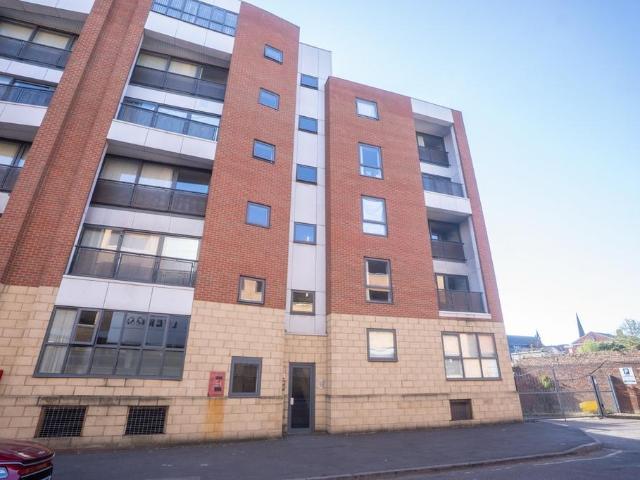 2 bedroom flat for sale