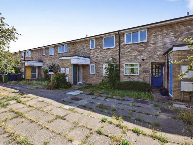 2 bedroom flat for sale