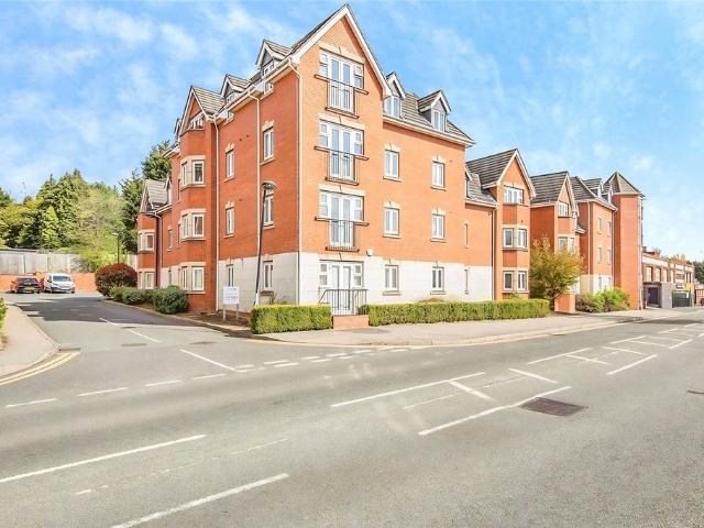 2 bedroom flat for sale