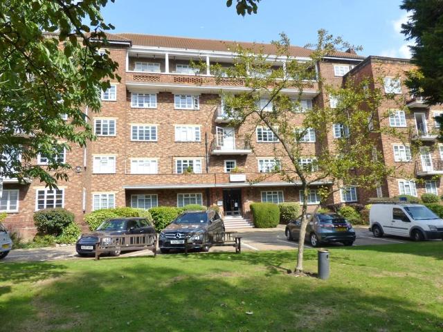 2 bedroom flat for sale