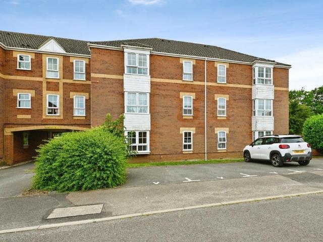 2 bedroom flat for sale