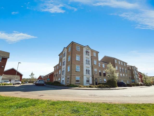2 bedroom flat for sale