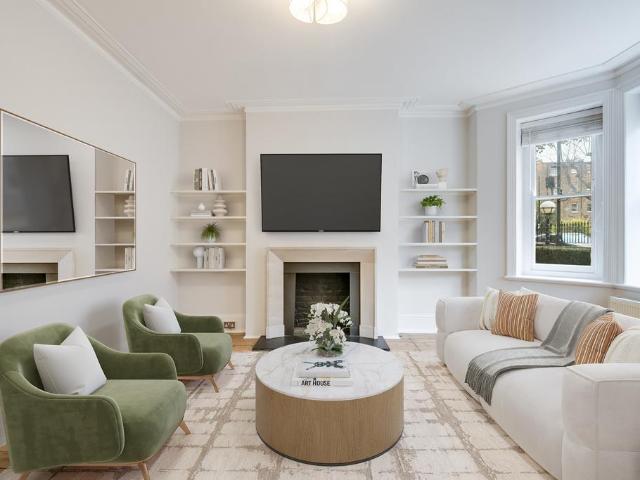 2 bedroom flat for sale