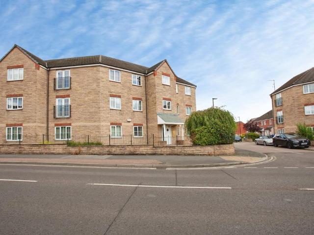 2 bedroom flat for sale
