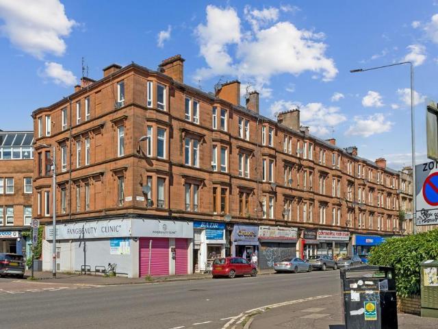 2 bedroom flat for sale