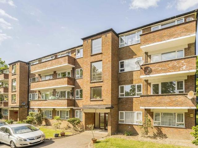 2 bedroom flat for sale