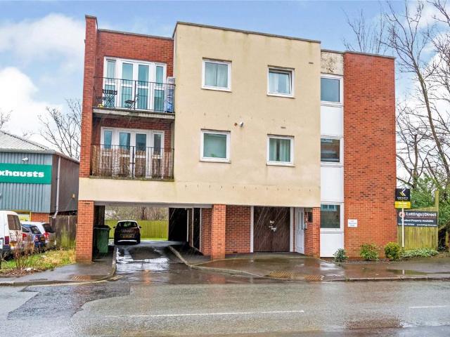 2 bedroom flat for sale
